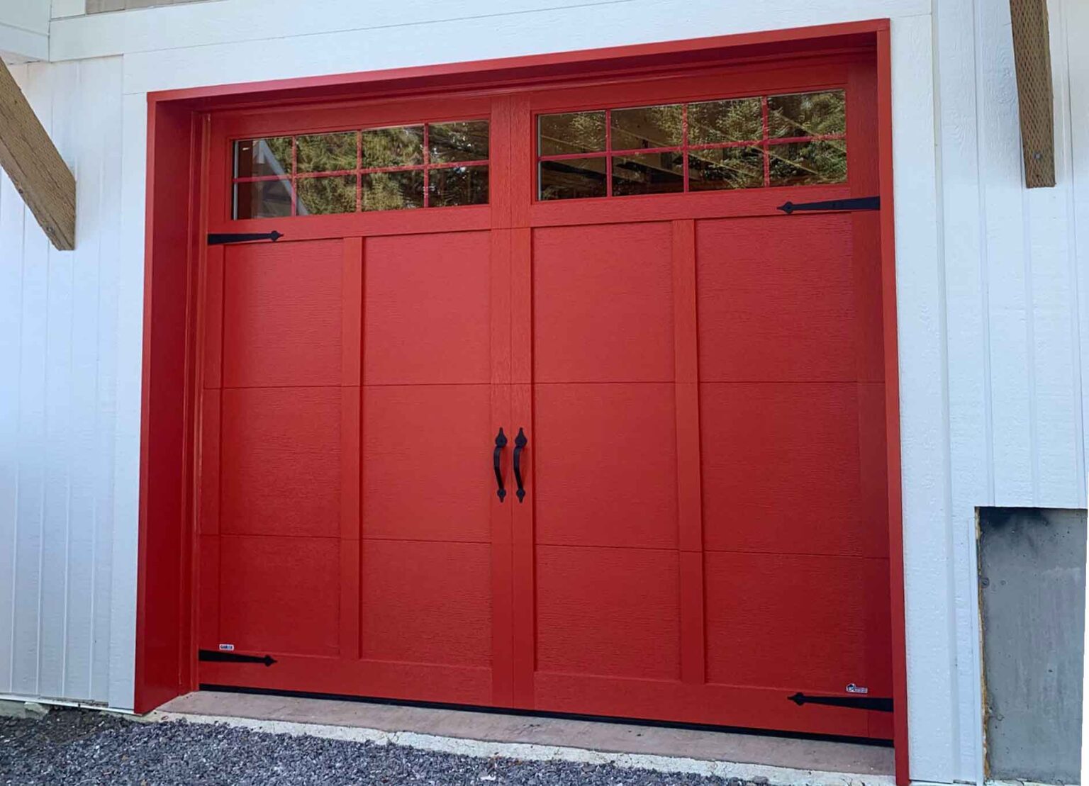 7 customizable window features to make your insulated garage door ...